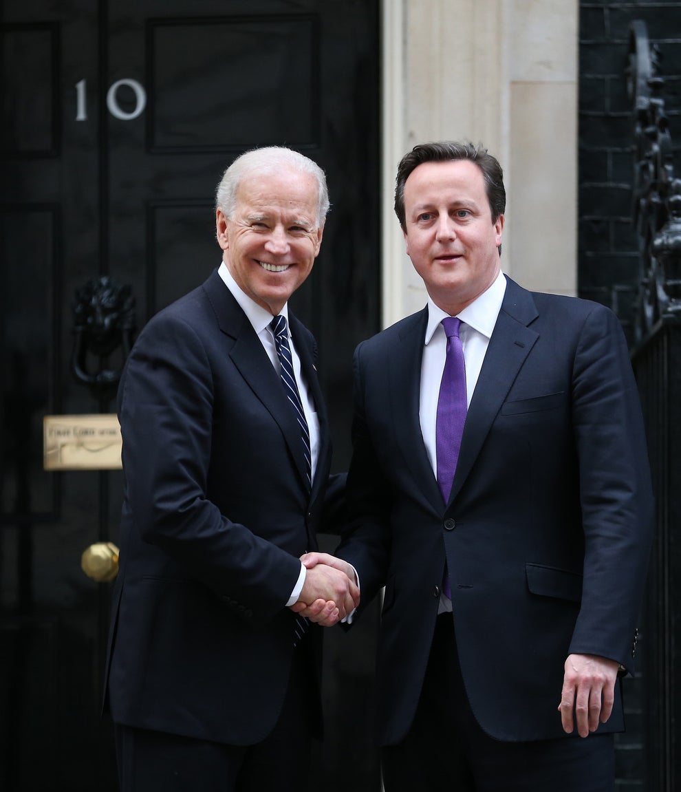 This Body Language Theory Explains Why Merkel Leaves Modi's Handshakes ...
