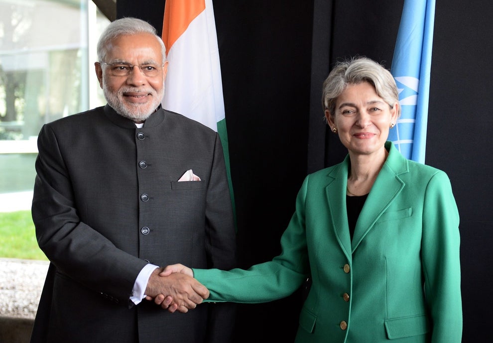 This Body Language Theory Explains Why Merkel Leaves Modi's Handshakes ...
