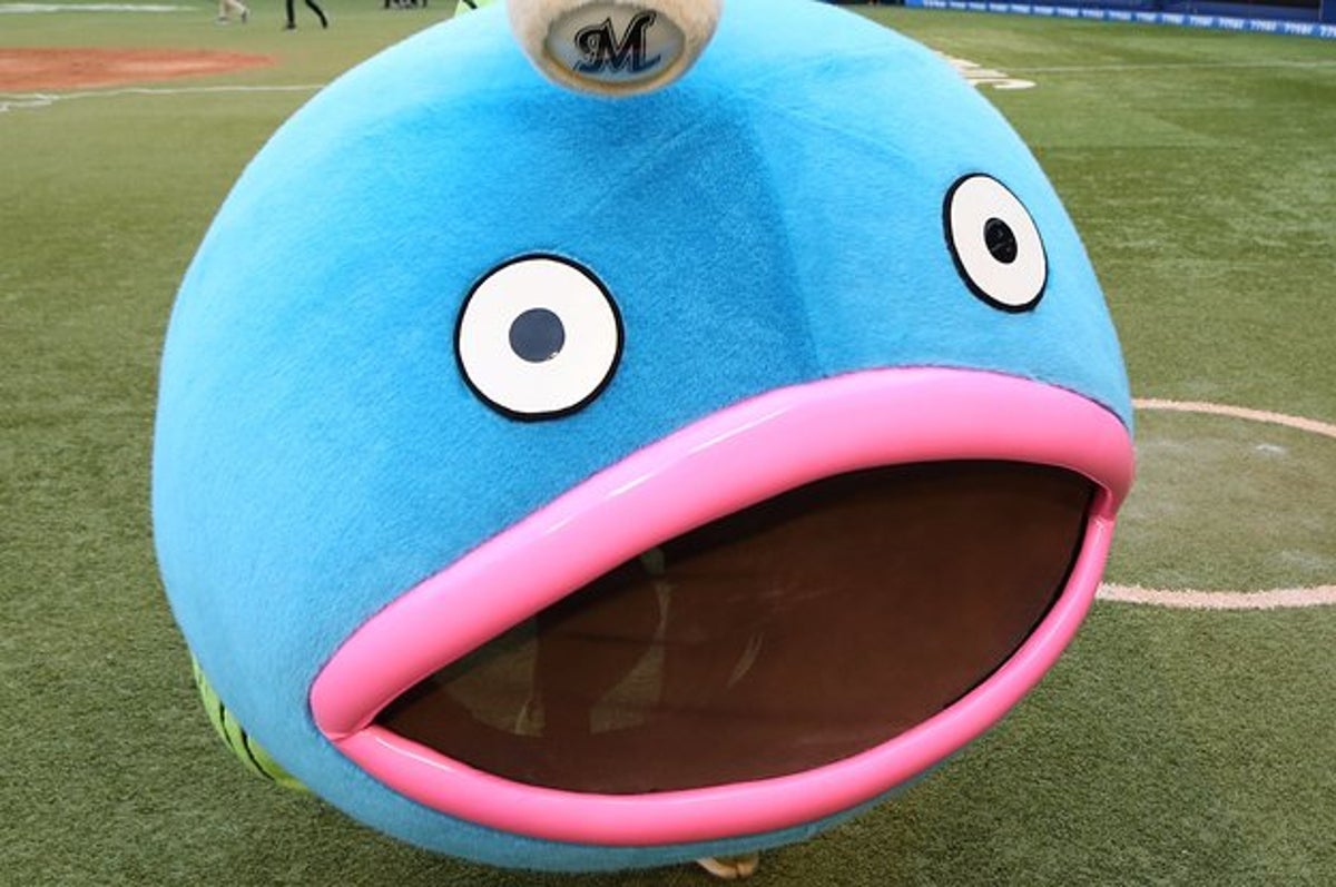 People Are Shook By This Baseball Team's Fish Mascot That Pukes Out Its ...