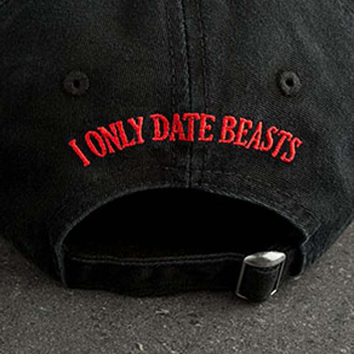 17 Cool AF "Dad" Caps You'll Want To Wear ASAP