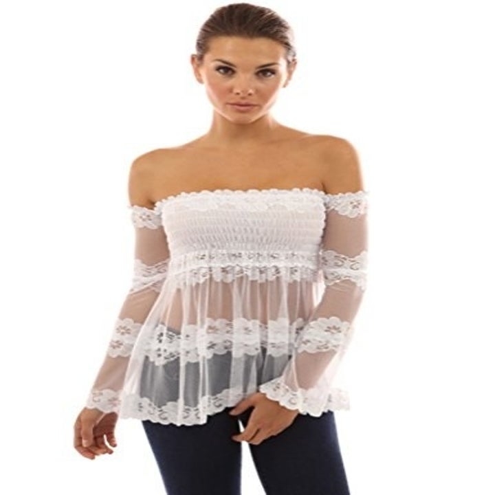 22 Inexpensive Off-The-Shoulder Tops You Should Add To Your Wardrobe ...