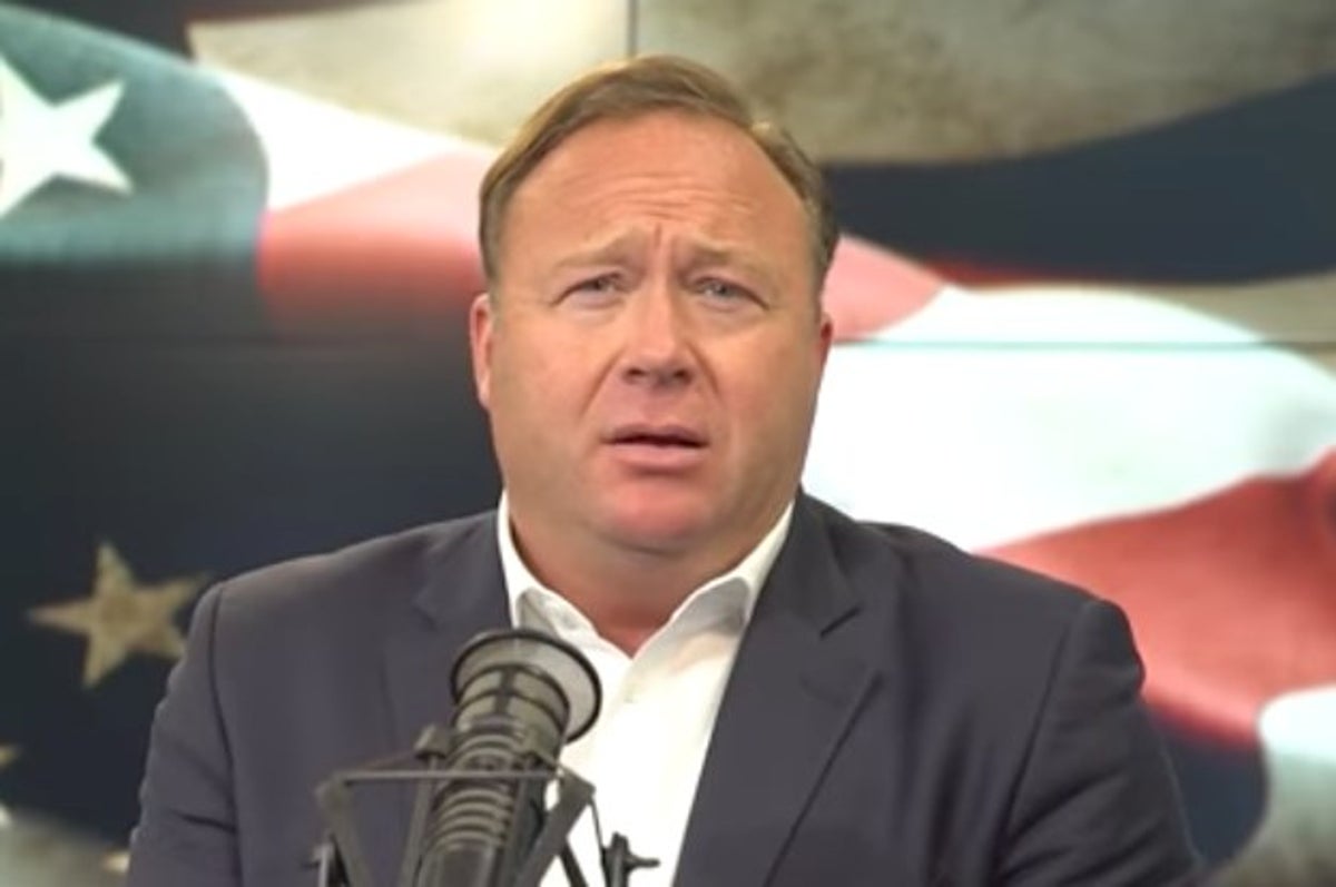 Alex Jones Just Released A Father's Day Video To Sandy Hook Parents ...