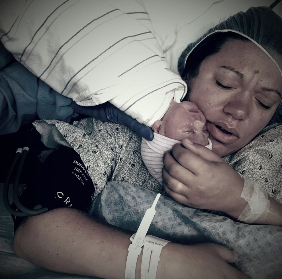27 Incredibly Stunning Moments Caught On Camera During Childbirth