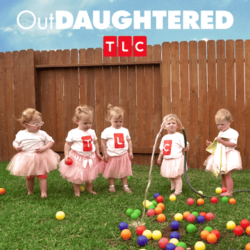 25 Photos Of The "OutDaughtered" Family That Are Too Cute For The Internet