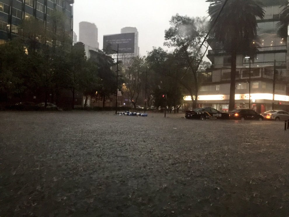 18 Stunning Pictures From The Massive Storm That Hit Mexico City