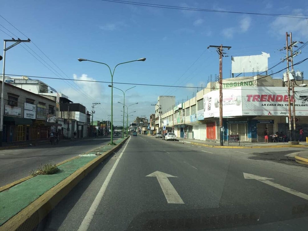 19 Poderosas imágenes de las calles de Venezuela desoladas durante el ...