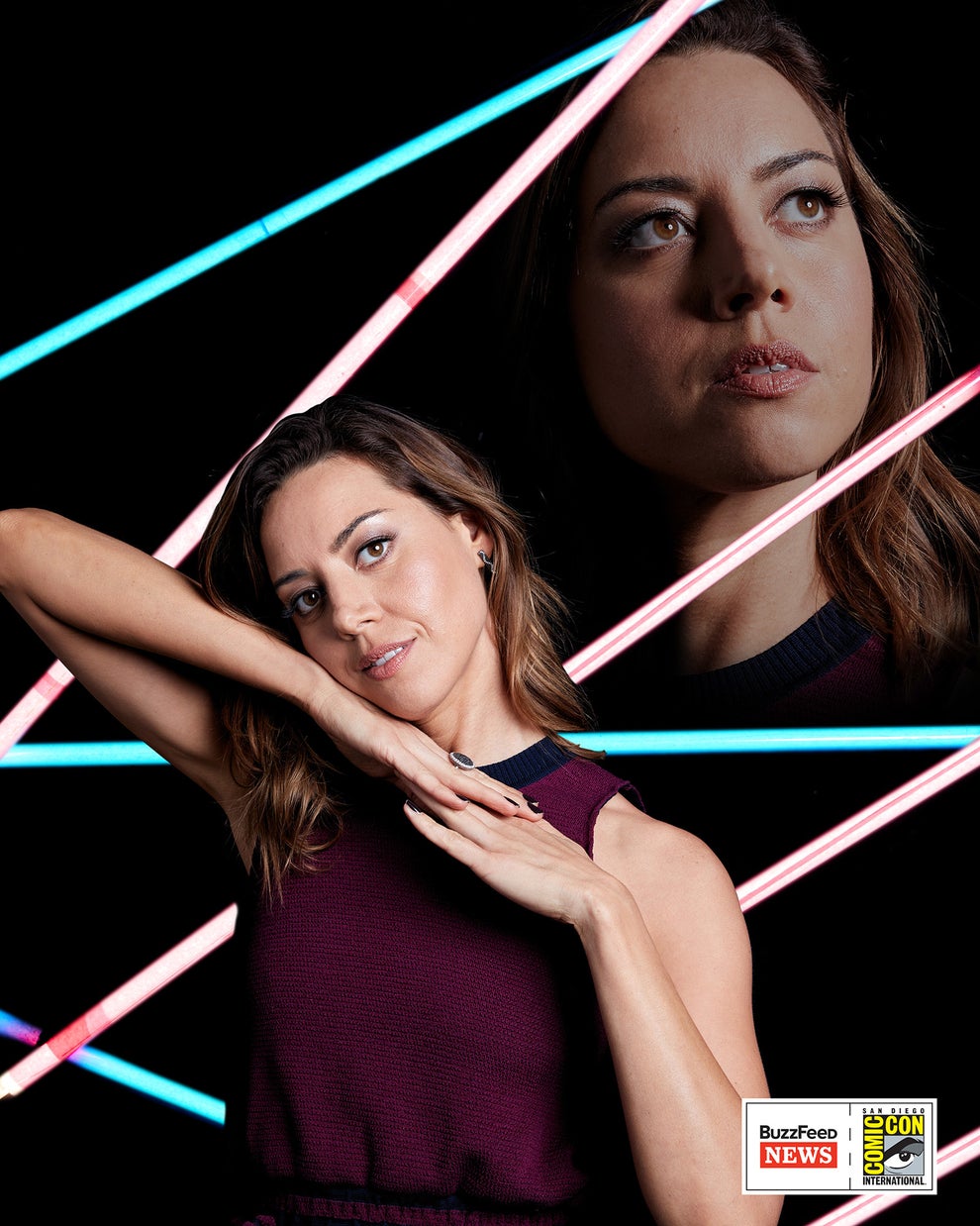 Celebrities Re-Created Awkward '80s Portraits And It's Hilarious