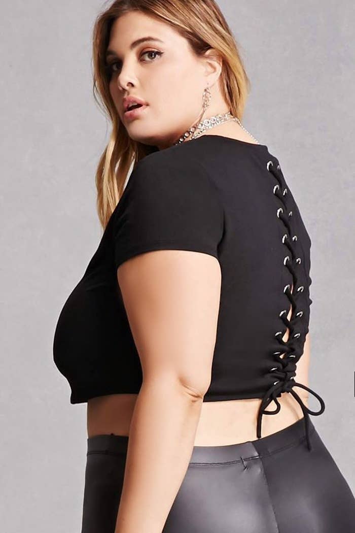 27 Crop Tops You'll Want To Add To Your Closet Immediately