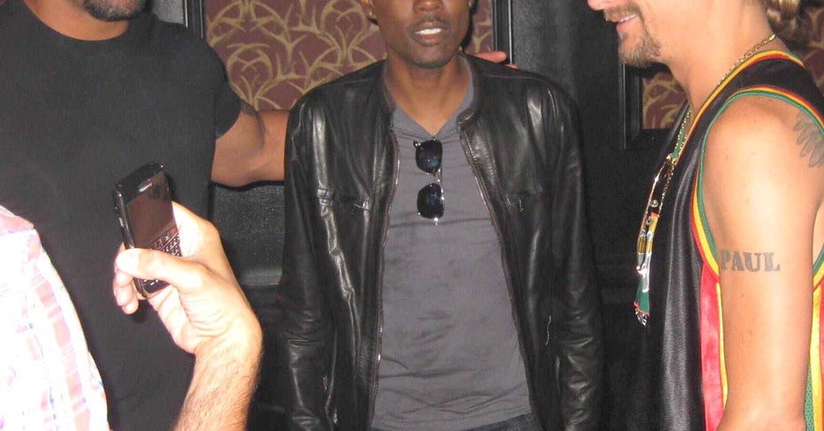 32 Tweets So Funny You'll Almost Forget About 2017