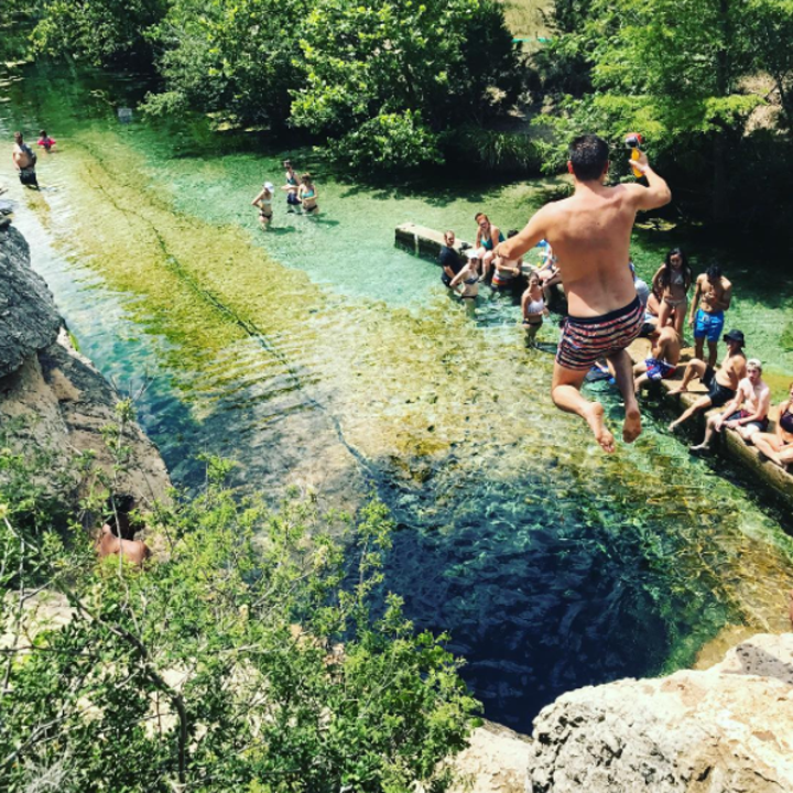 19 Natural Pools Around The World That'll Make Your Jaw Drop