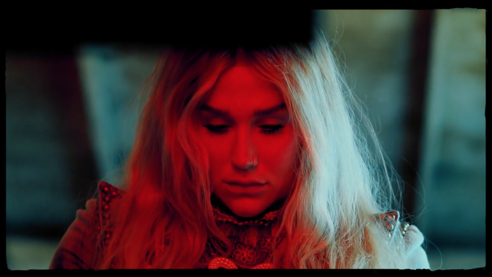 34 Stunningly Beautiful Scenes From Kesha's "Praying" Music Video