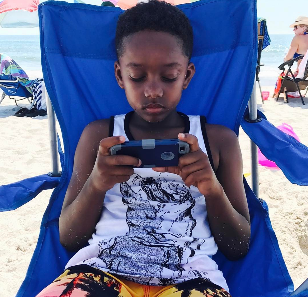 15 Things That Will Make You Realize Raising A Kid In 2017 Is Something ...