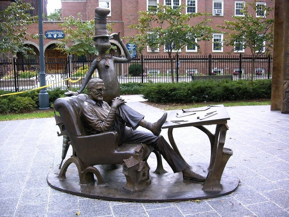 19 Truly Beautiful Statues That Everyone Will Love, I Promise