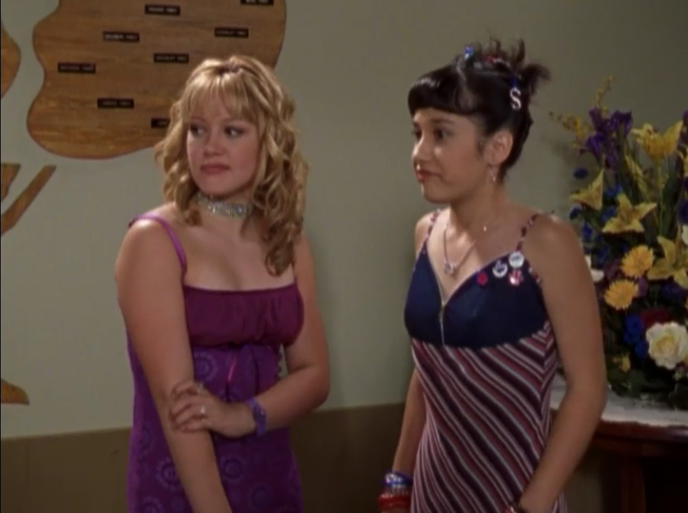 25 Of The Most Iconic Lizzie McGuire Looks Of All Time