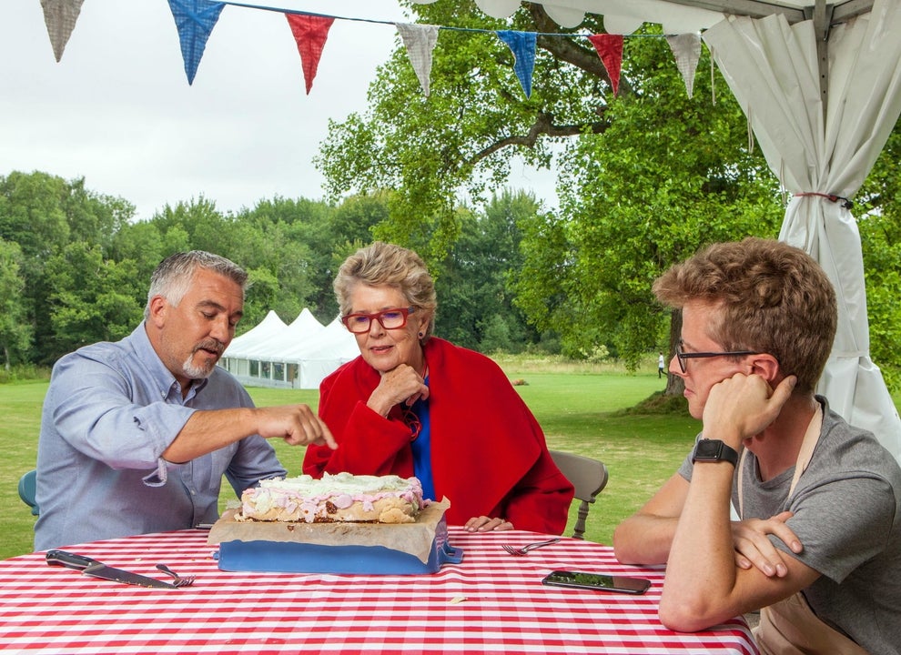 I Baked A Cake For The “Bake Off“ Judges And It Was A Disaster