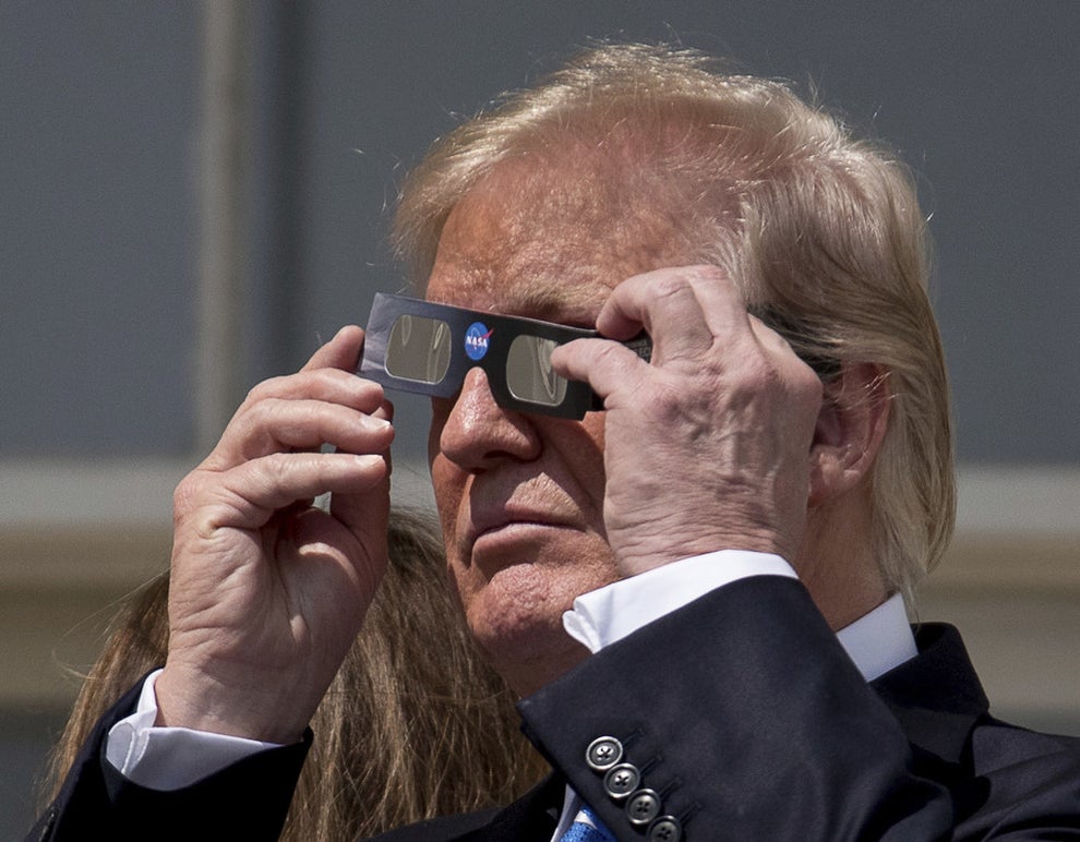 People Are Making Jokes After Donald Trump Stared Directly At The Sun ...