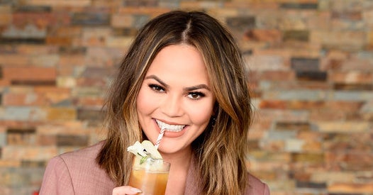 Chrissy Teigen Opens Up About Her Struggle With Alcohol Chrissy Teigen Opens Up About Her Struggle With Alcohol