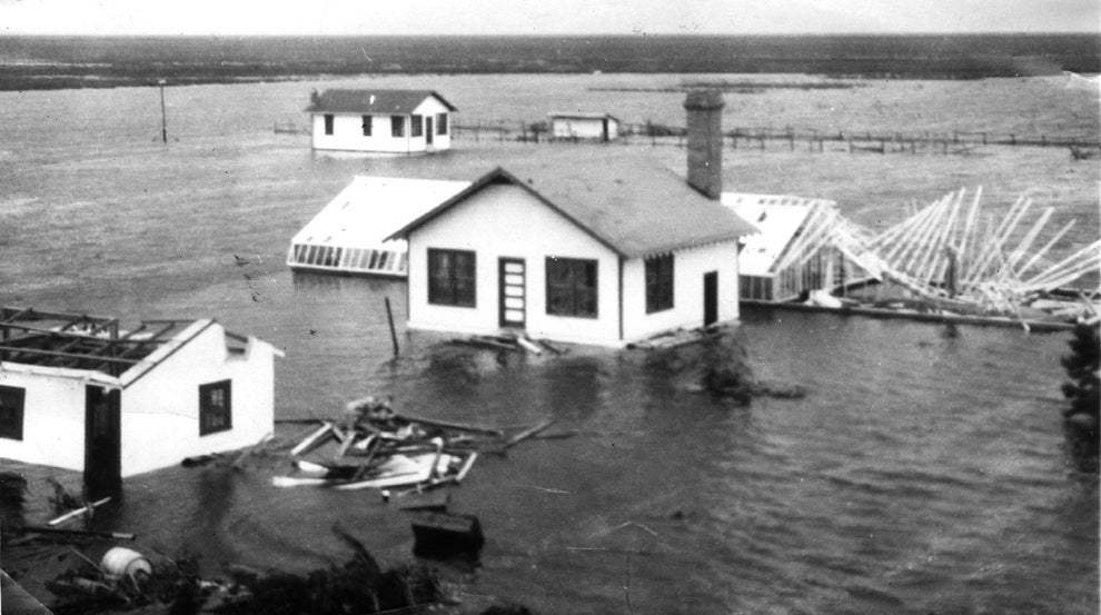 22 Pictures From The Most Destructive Hurricanes In US History