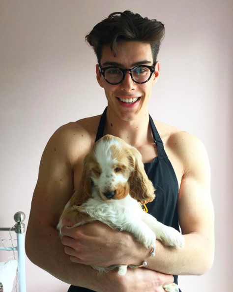 There's A Topless Baker On Instagram And Honestly I'm Starving