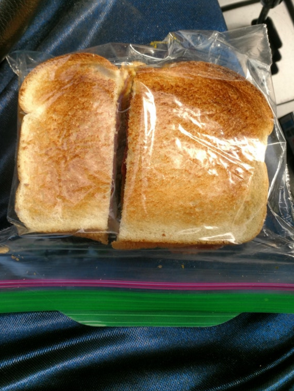 26 Food Photos That'll Make You 50% Infuriated And 50% At Peace