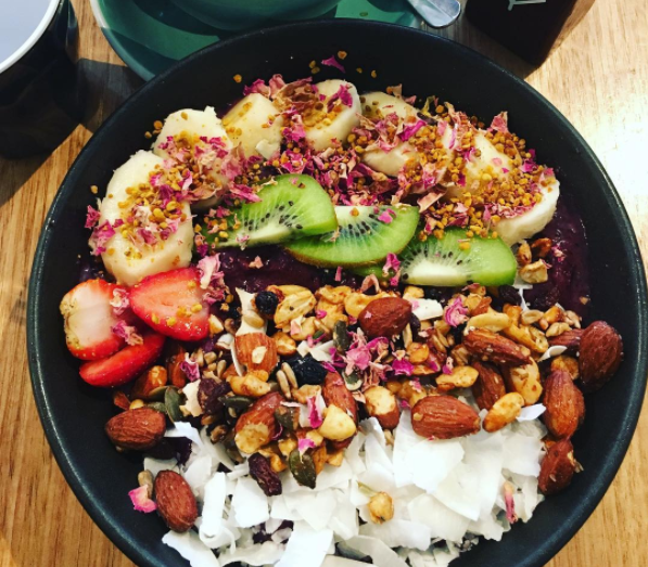 19 Places In Sydney That'll Make All Acai Bowl Lovers Drool A Little Bit