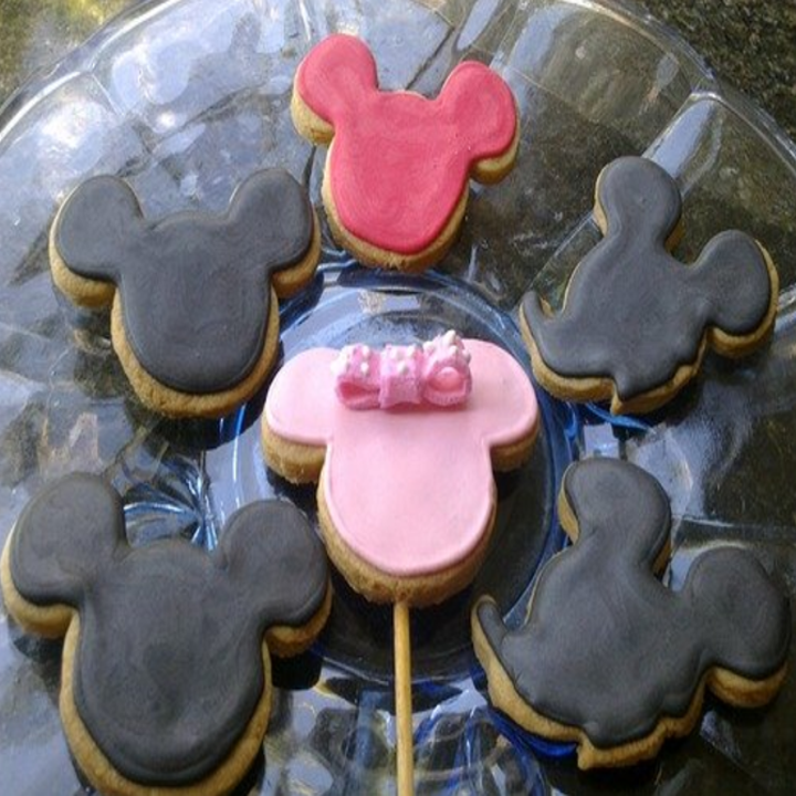 18 Products For Anyone Obsessed With Disney And Food