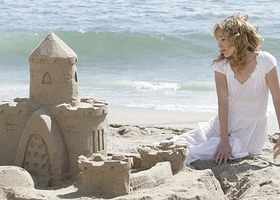 Are You More Like Robin Sparkles Or Robin Daggers?