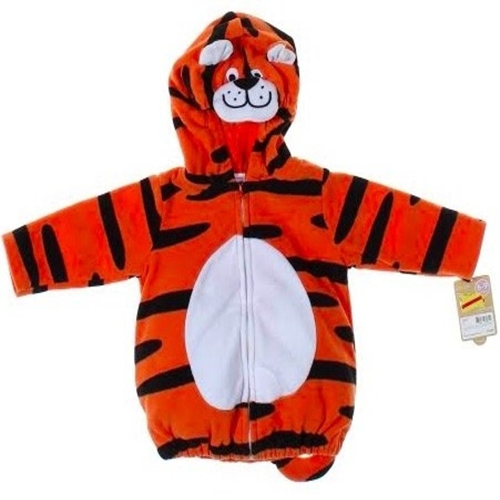 17 Clever Ways To Spend Less Money This Month