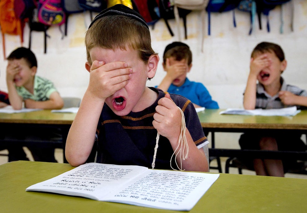 33 Eye-Opening Pictures Of Classrooms Around The World