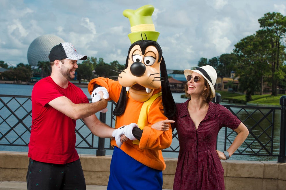 38 Celebrities Having The Time Of Their Damn Lives At Disney