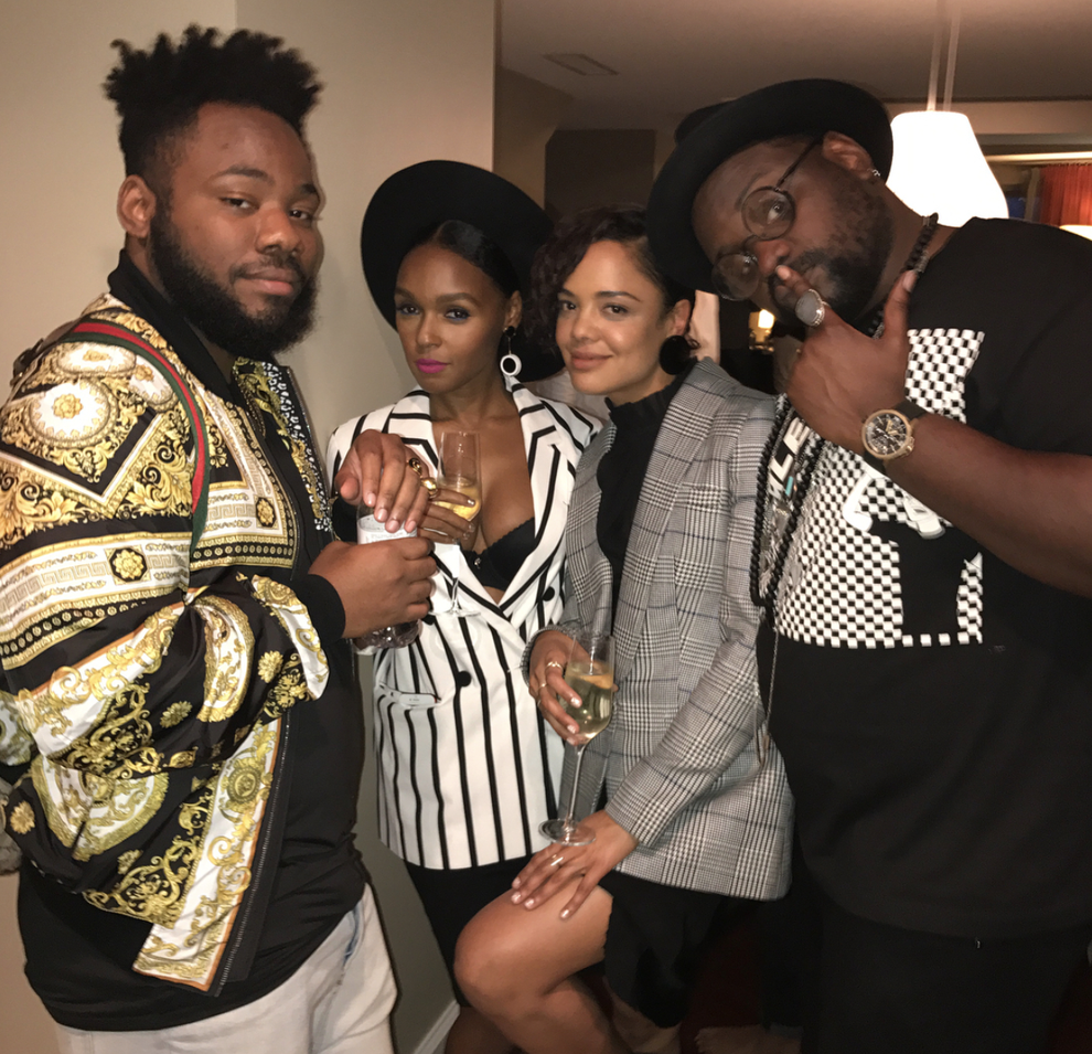 These Two Actresses Threw A Random House Party And All Your Fave Celebs ...