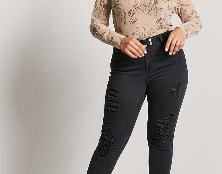 31 Pieces Of See-Through Clothing For Daring Dressers