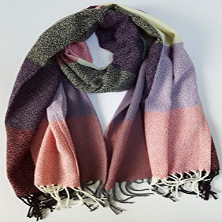 35 Super Cozy Scarves That’ll Cancel Your Fear Of Cold