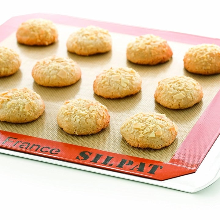 26 Things You Need If You're Obsessed With Baking