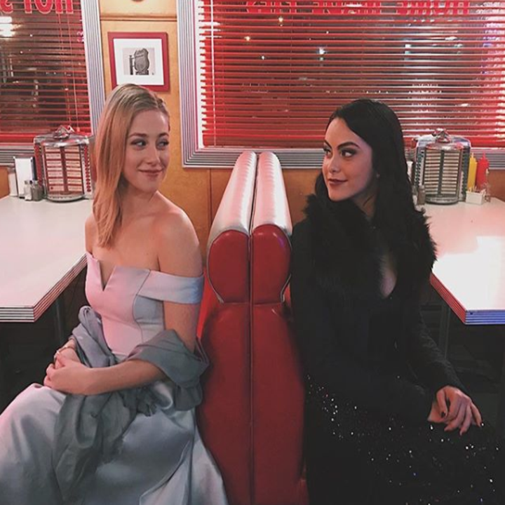 53 Times The "Riverdale" Cast Were Adorable IRL In 2017