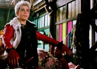 Ella Periott on BuzzFeed