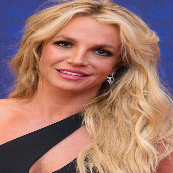 14 Side-By-Sides Of Pop Divas In 2007 And 2017 That Are Pretty Surprising