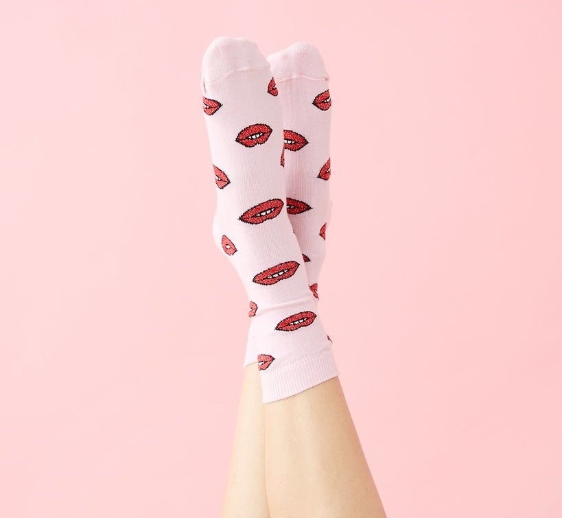 27 Awesomely Unusual Accessories To Add To Any Outfit