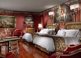 Build A Fancy AF House And We'll Give You A City To Move To In 2018