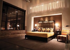 Build A Fancy AF House And We'll Give You A City To Move To In 2018