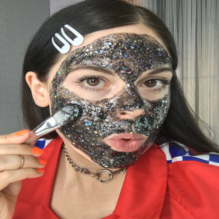 We Tried The Viral Glitter Mask That's All Over The Internet And Here's ...
