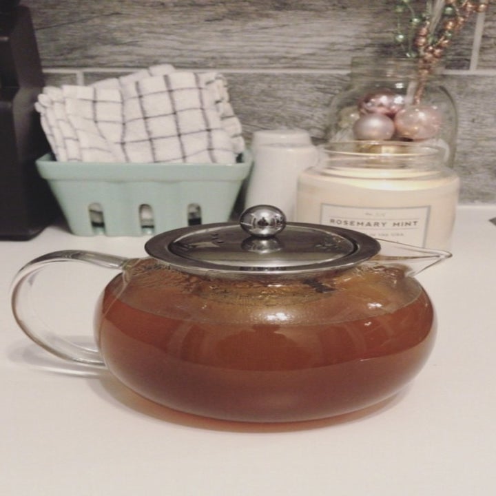 This Calming Winter Tea Recipe Will Help You Relax And Fall Asleep At Night