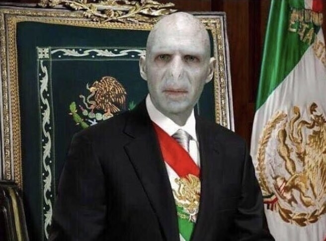 18 Memes que solo te darán risa si ya sabes quién es 18 Memes que solo te darán risa si ya sabes quién es