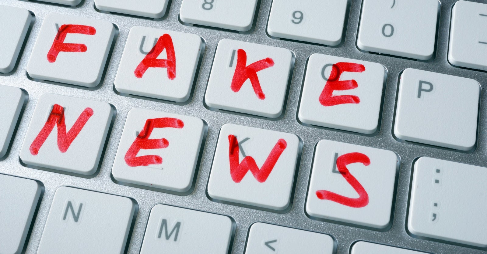 El INE y Facebook van contra las fake news durante las elecciones mexicanas