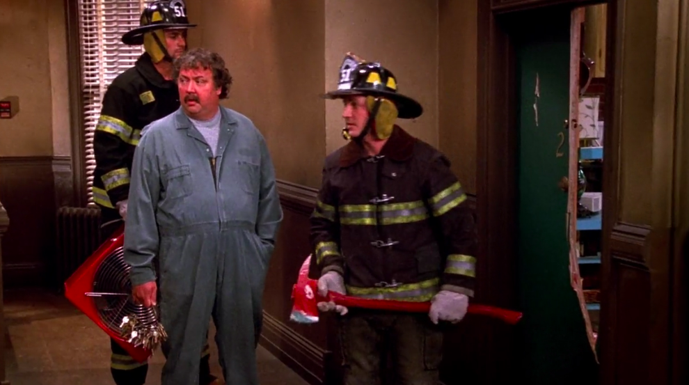 26 Times The "Friends" Characters Had No Clue How To Live In An Apartment