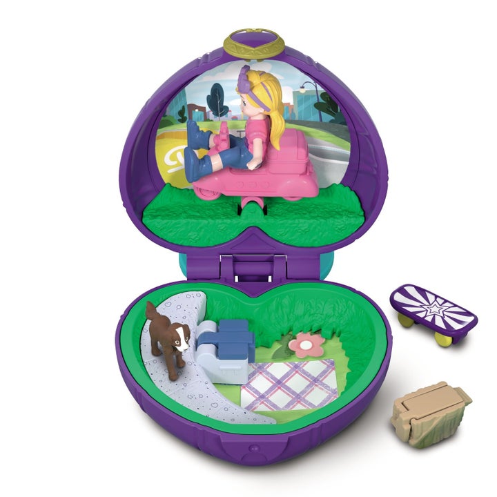 The Relaunch Of Polly Pocket Will Make You Feel Like You're Back In The ...