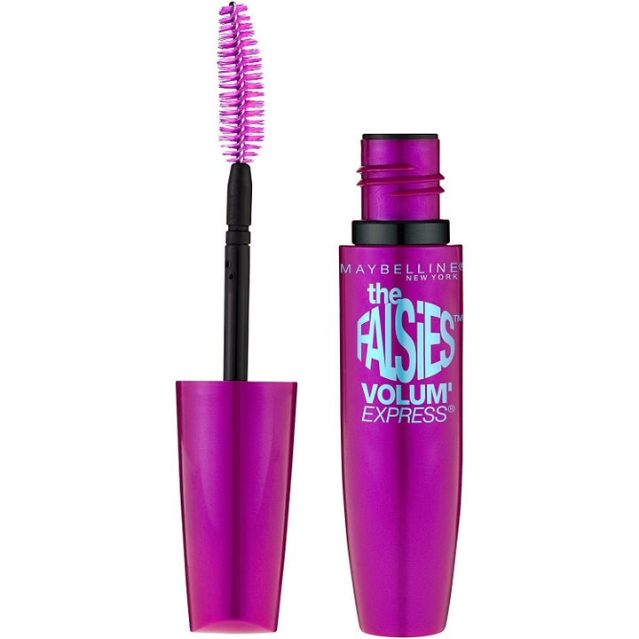 24 Mascaras That'll Give You Dramatic Before-And-After Photos