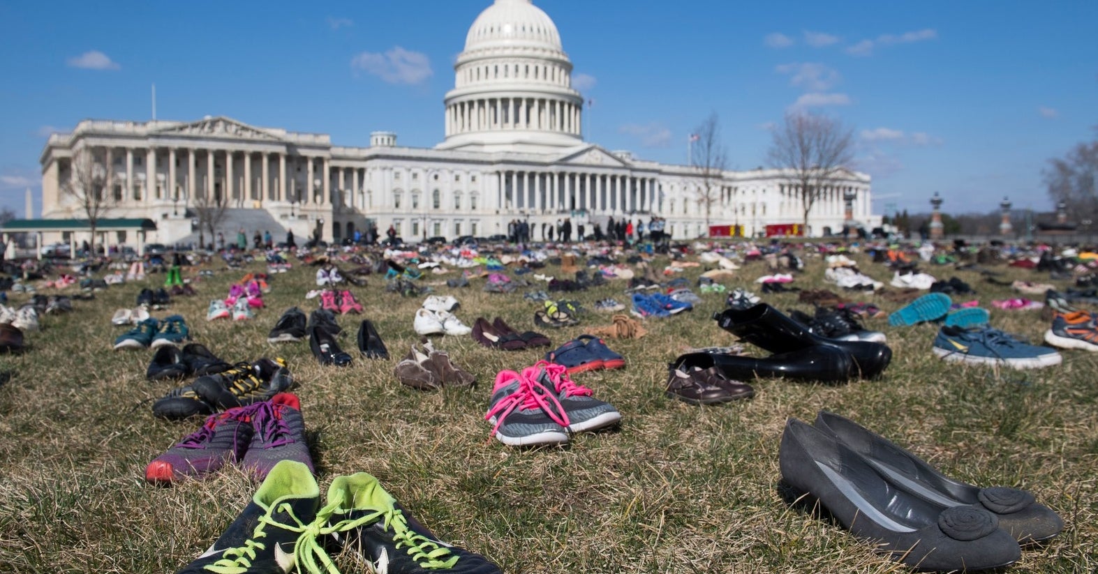 Protesters Left 7,000 Pairs Of Shoes In Front Of The Capitol For ...