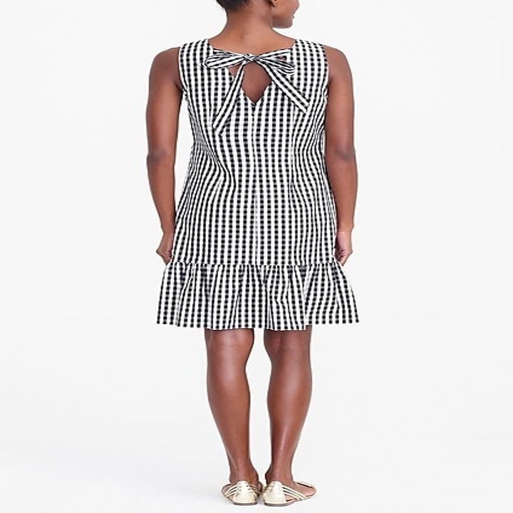 34 Pieces Of Office-Appropriate Clothing That Are Still Stylish