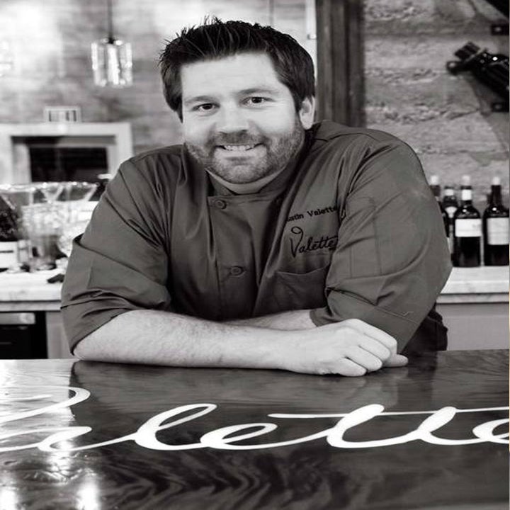 Here's What Pro Chefs Cook When They're Feeling Lazy